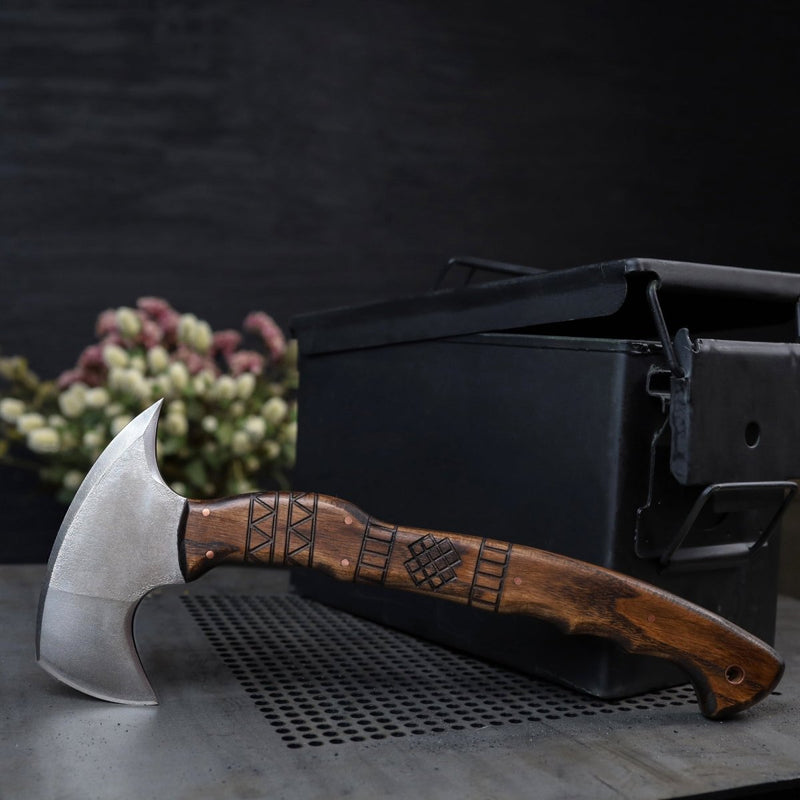 Military-Grade Tomahawk Axe for Tactical Operations