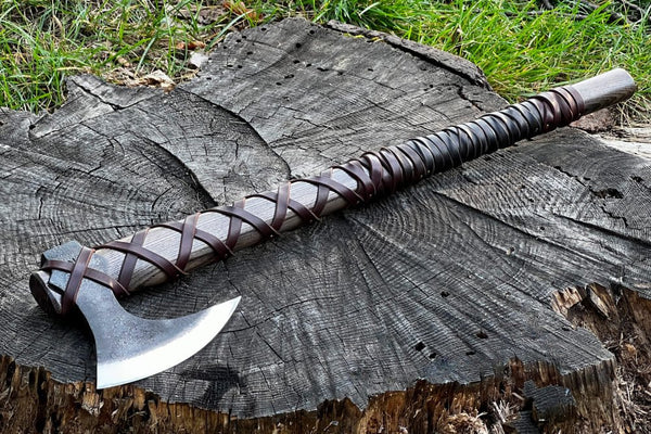 Nordic axe "Ares" | Functional Viking Axe with leather